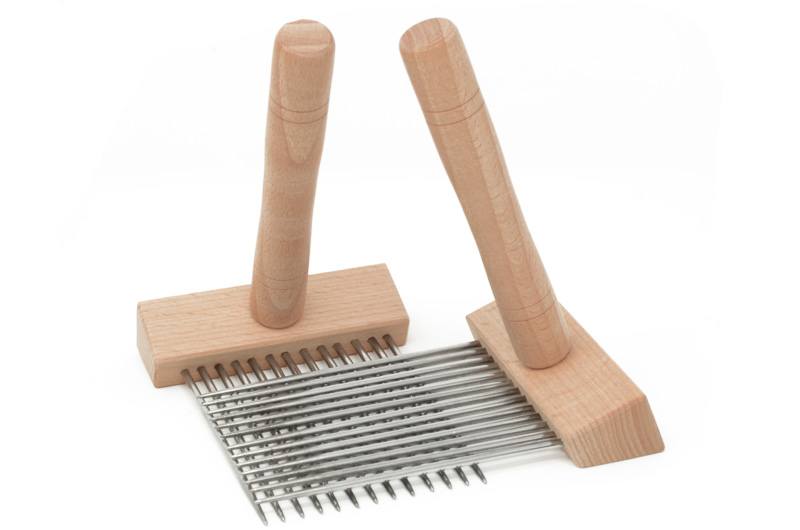 Wingham Hand Combs